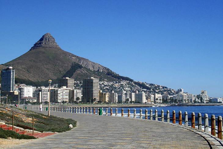 Mouille Point Accommodation, Cape Town