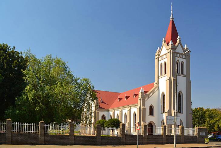 Rustenburg, Eastern Region - Deal Direct, Pay Less